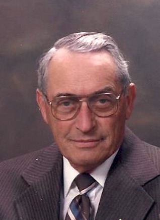 Robert E. Gorman, age 94 | West Bend News