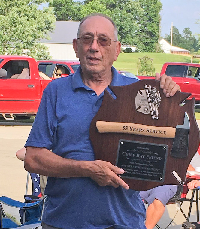 RAY FRIEND’S RETIREMENT PARTY | West Bend News