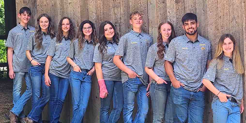 Paulding FFA Officer Team Attends Officer Retreat | West Bend News